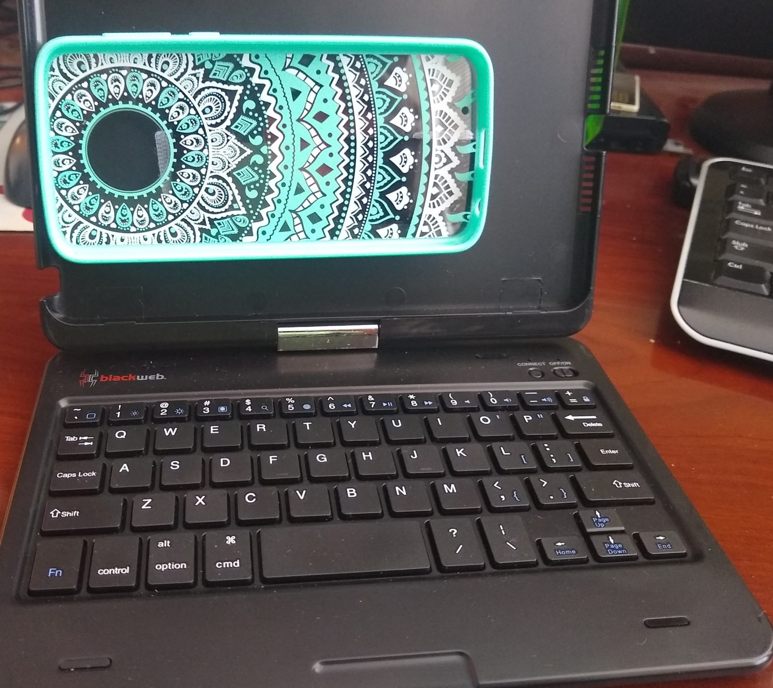 How to turn your phone into a laptop | Mihai Pruna's nerdy stuff